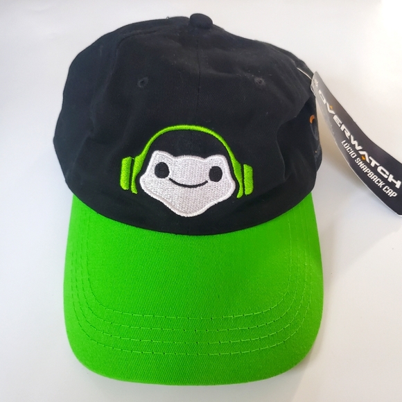 Culturefly | Accessories | Nwt Overwatch Green And Black Snap Back Cap ...